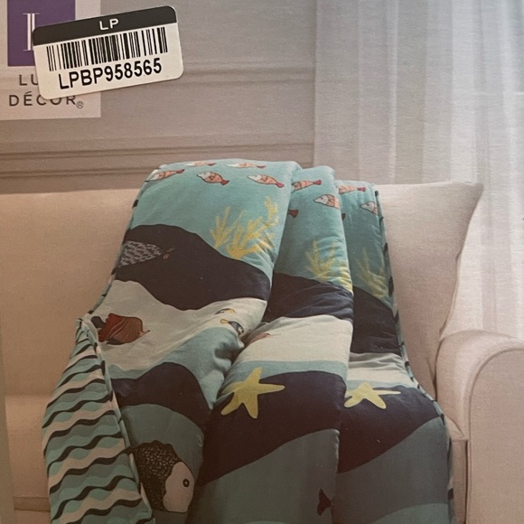 Lush Decor | Bedding | Lush Decor Throw Blanket Sea Life Size 5 Inx60 ...